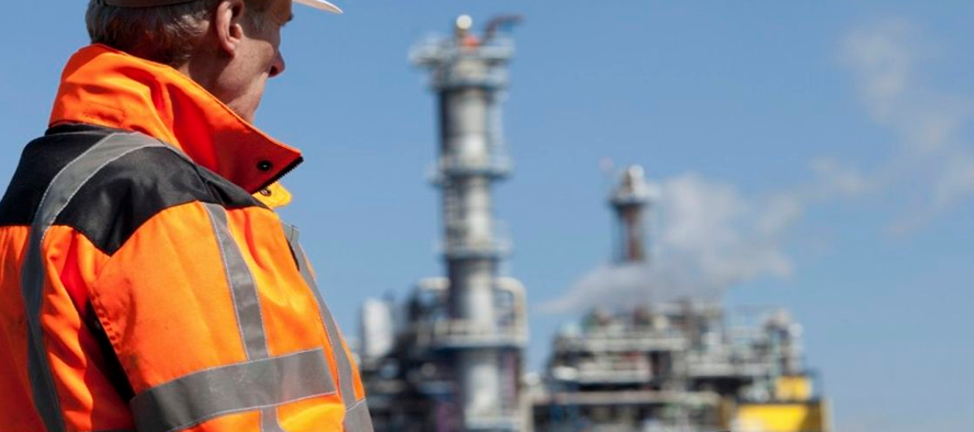 Профессия Инженер-технолог (химических и нефтехимических предприятий ...